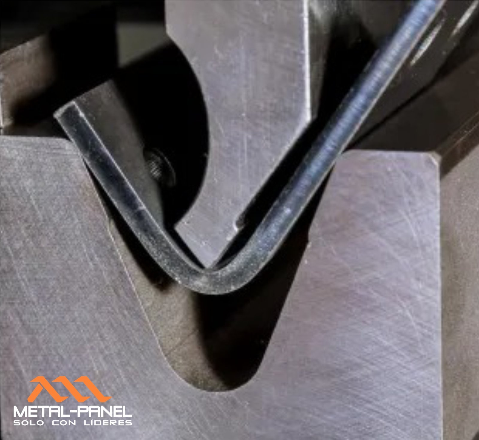 Servicio de Doblez en Placa en Ensenada | Metal Panel